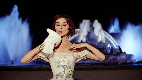 Audrey Hepburn Animated GIFs (18) - Everything Audrey Hepburn